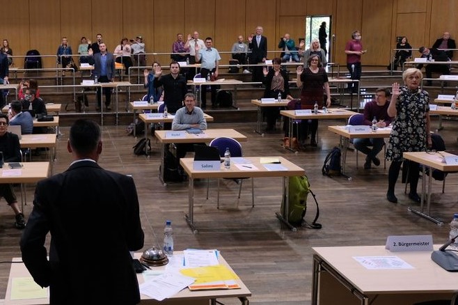 Erste Stadtratssitzung mit den neuen Kolleg*innen Erste Stadtratssitzung mit den neuen Kolleg*innen