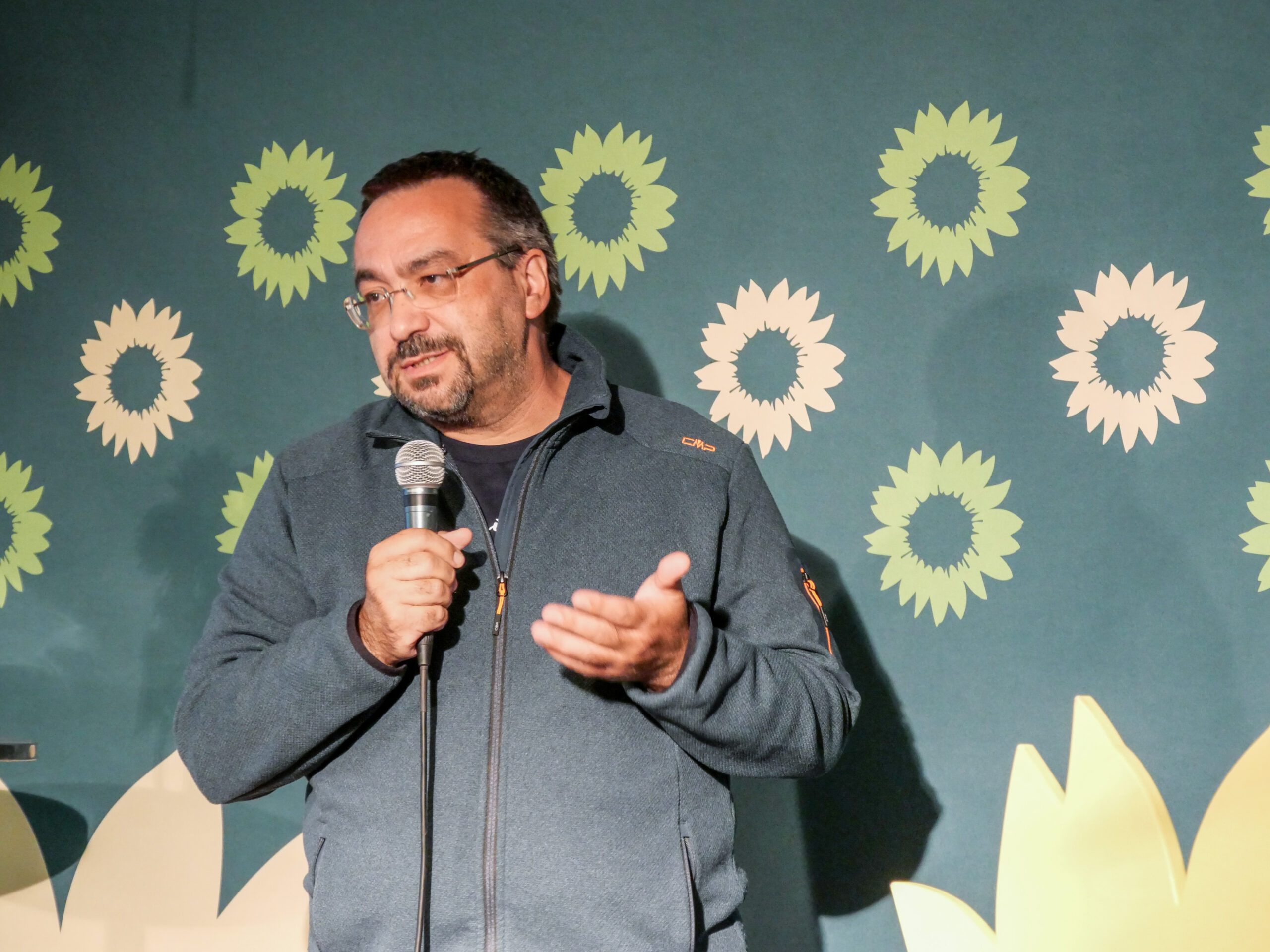 Kamran Salimi soll für den Wahlkreis 242 nach Berlin